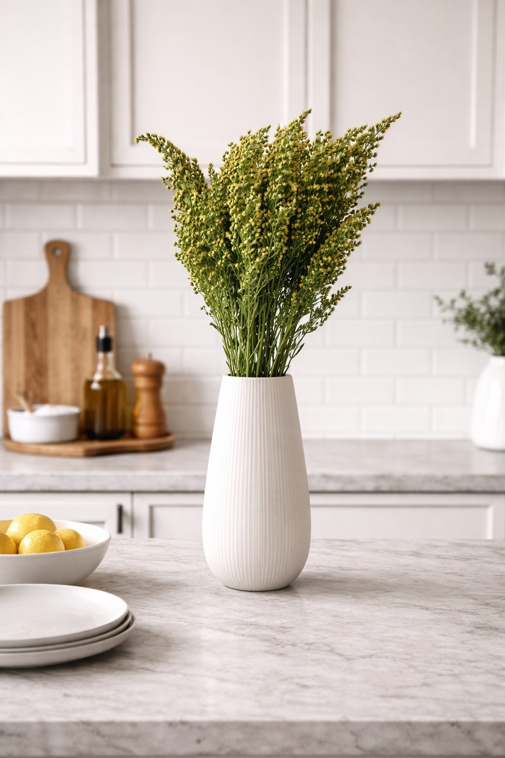 Preserved Solidago : Texture, Lightness, and Lasting Floral Design
